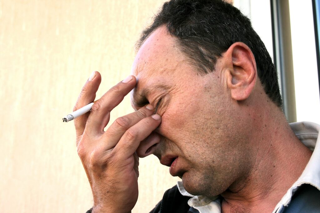 Will Cigarette Smoke Affect My Eyesight Missouri Eye Institute